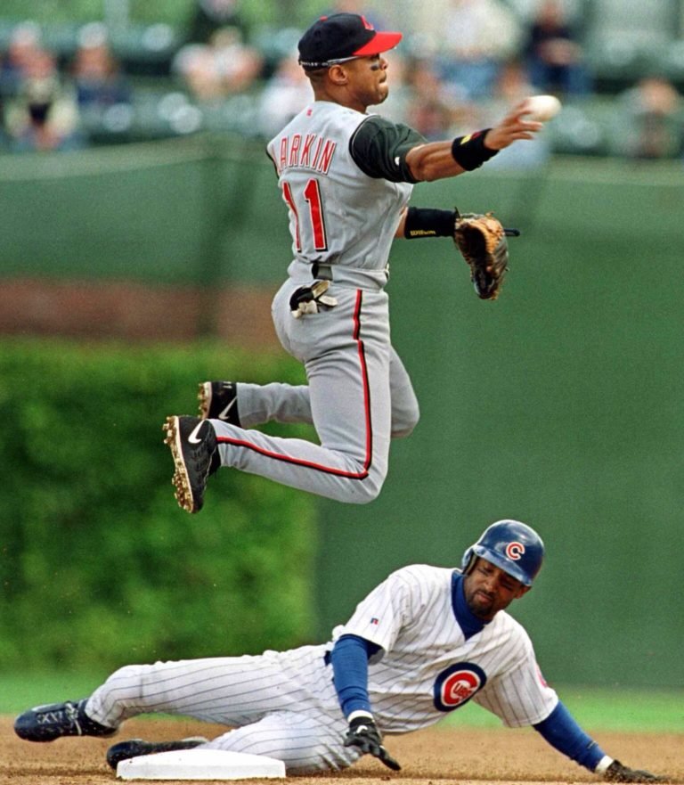 Baseball Hall of Famer Larkin changed shortstop position – Diamond Nation