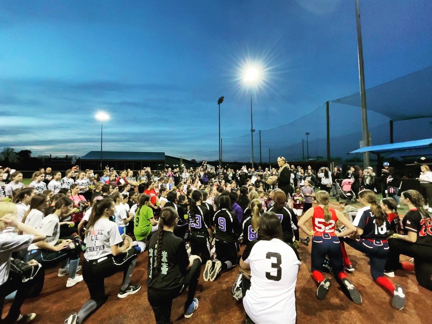 Camps & Leagues - Softball – Diamond Nation