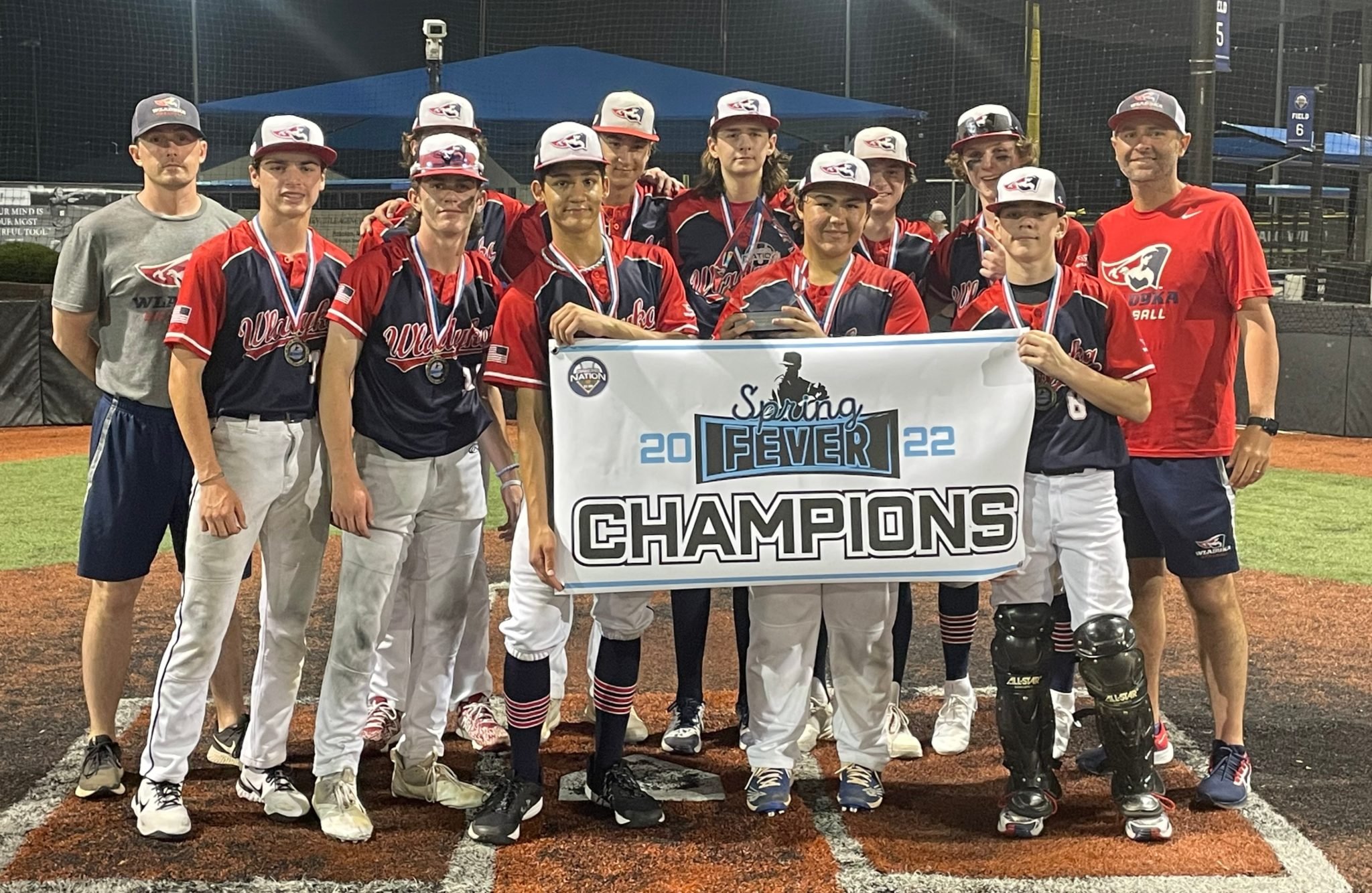 Wladyka Continental outlasts Hustle in Spring Fever 14U final – Diamond ...