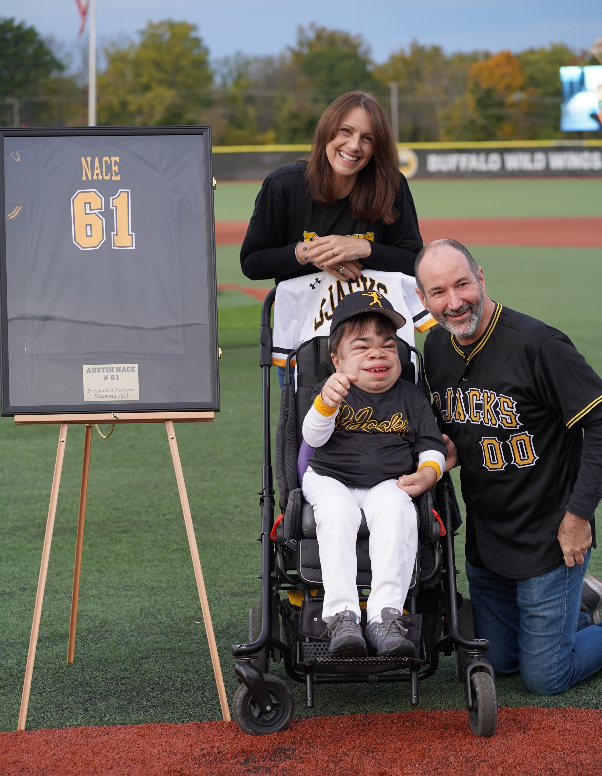 Diamond Jacks retire Austin Nace’s No. 61 in moving tribute – Diamond ...