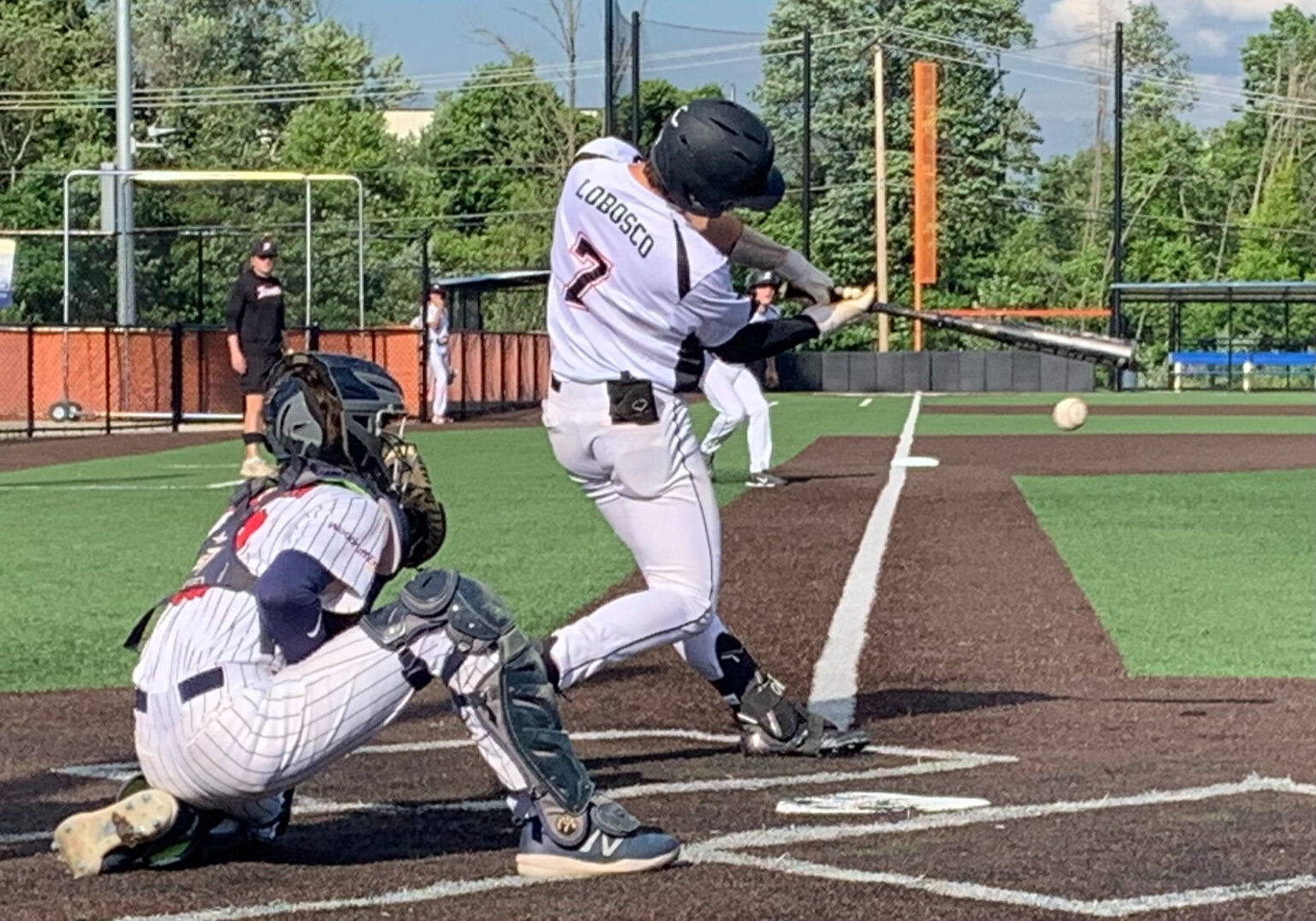 Snow showcases speed as Zoned Red Hawks take Super 16 opener – Diamond ...