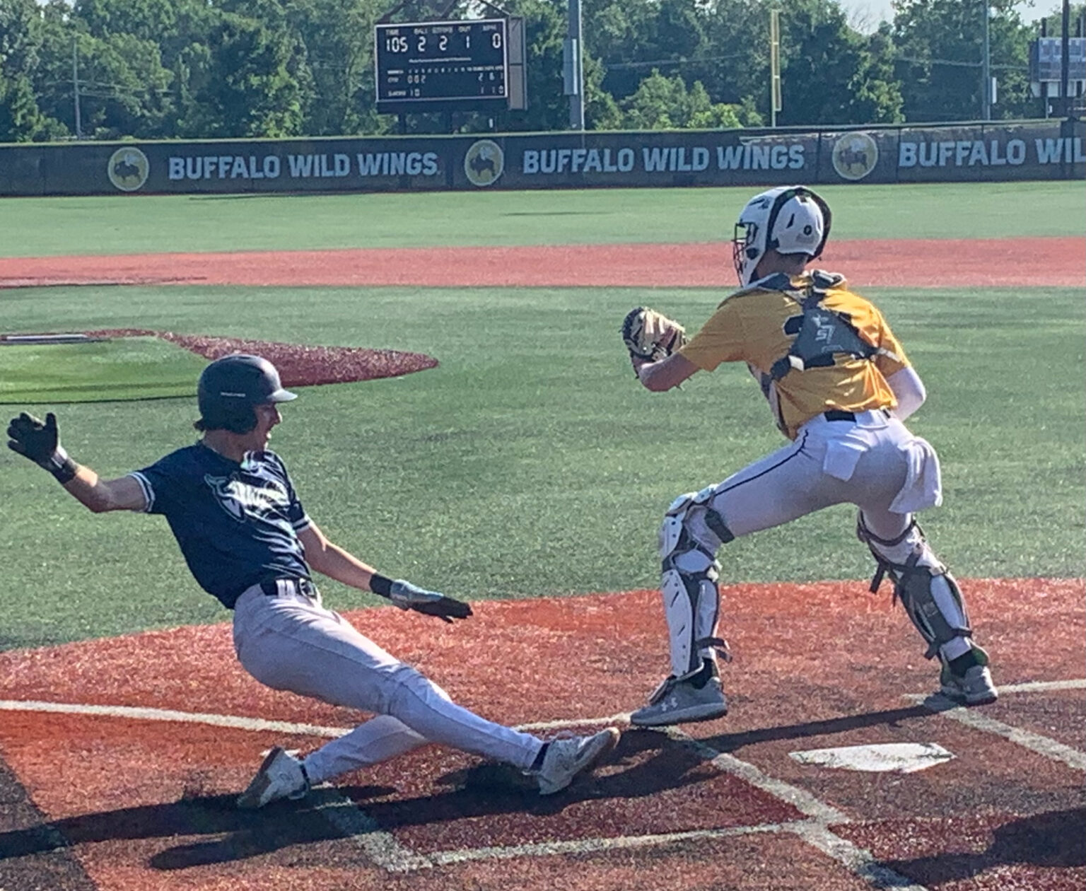 Gratta exits in style as Connecticut Whalers triumph at Garden State ...