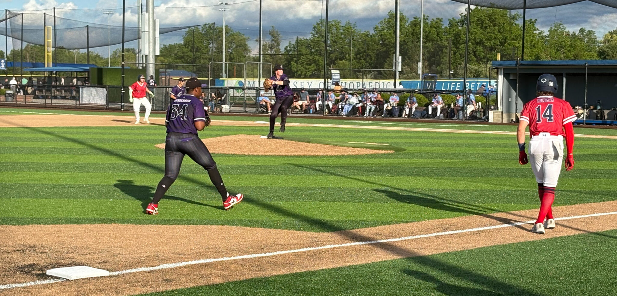 Whitley-led Heavy Hitters close out Super 16 Invitational with win ...